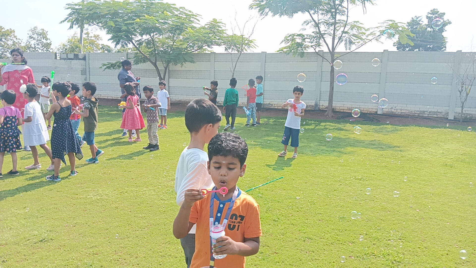 KG -Bubbles Day – Sep 22, 2023